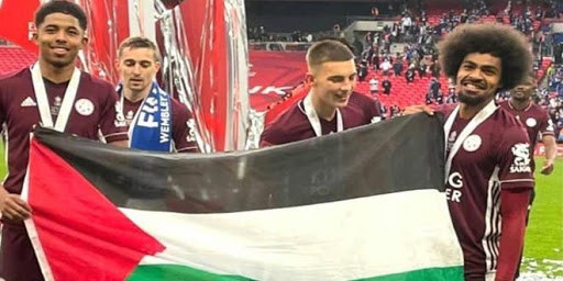 Palestine flag flying in FA Cup final – Yemen Press Agency