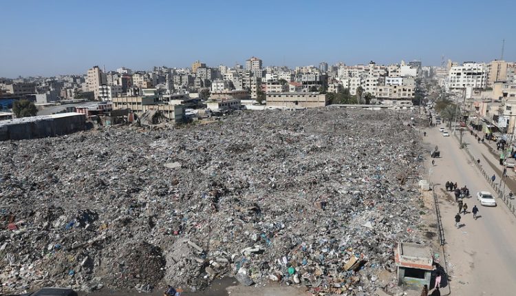 Gaza municipality warns of environmental catastrophe as 250,000 tons of ...